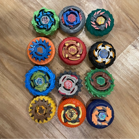 Hasbro | Toys | 2 Beyblade Beywheelz Battlers No Launchers Or Cords ...